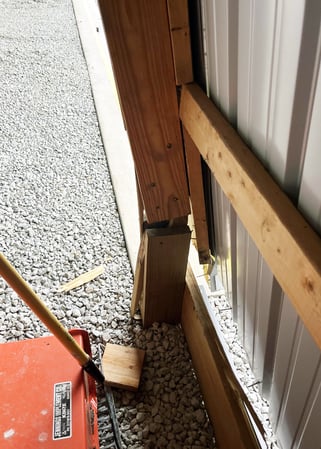 3 Ways to Fix a Broken Pole Barn Column