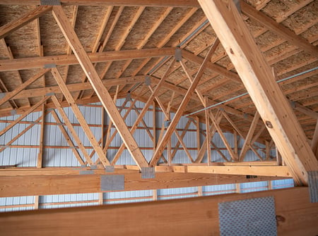 Rafters vs. Pole Barn Trusses: What’s the Difference?