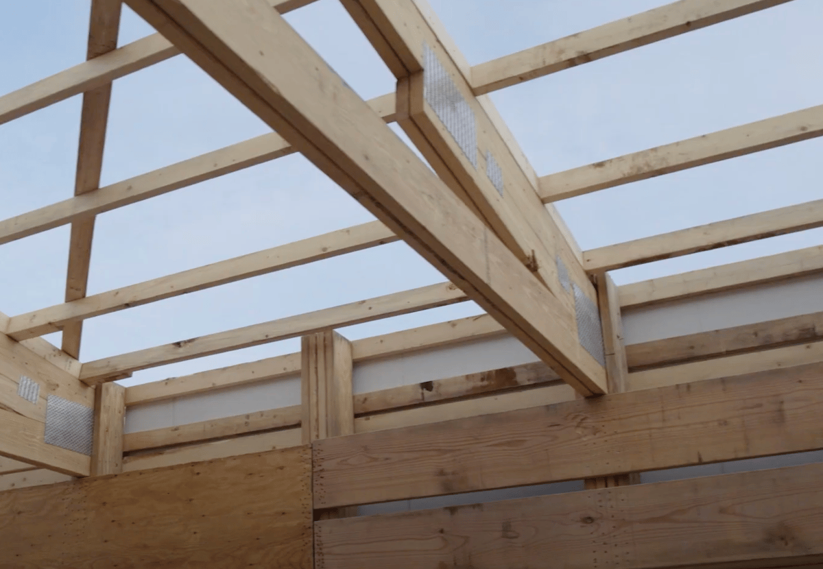 How to Save Money When Determining Your Pole Barn Size